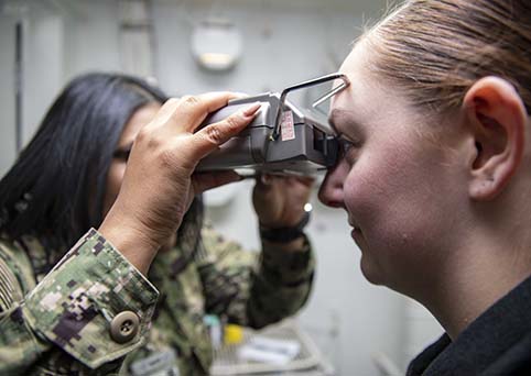 Opticians | Careers in the Military