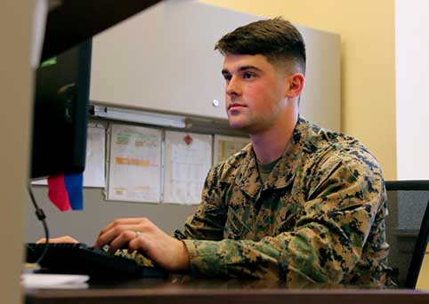 Career Pathways | Administrative Support Specialists | Careers in the ...