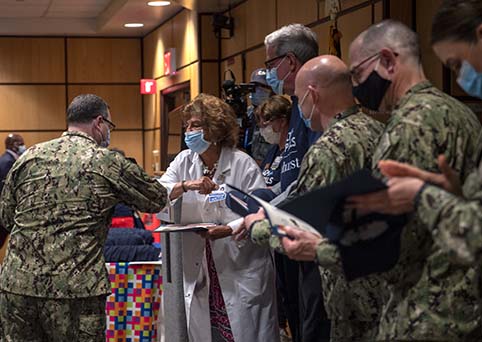 Career Pathways | Physicians and Surgeons | Careers in the Military