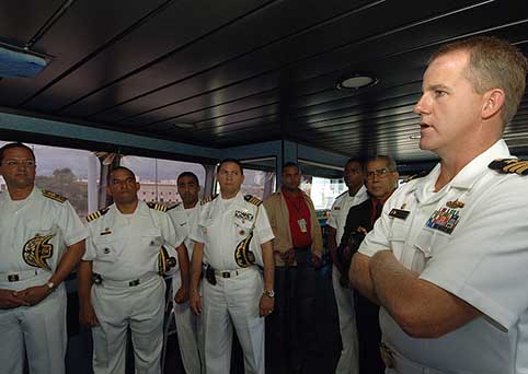 Career Pathways | Ship and Submarine Officers | Careers in the Military